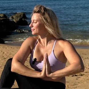 Иконка канала ДОМАШНЯЯ ЙОГА С ОЛЬГОЙ