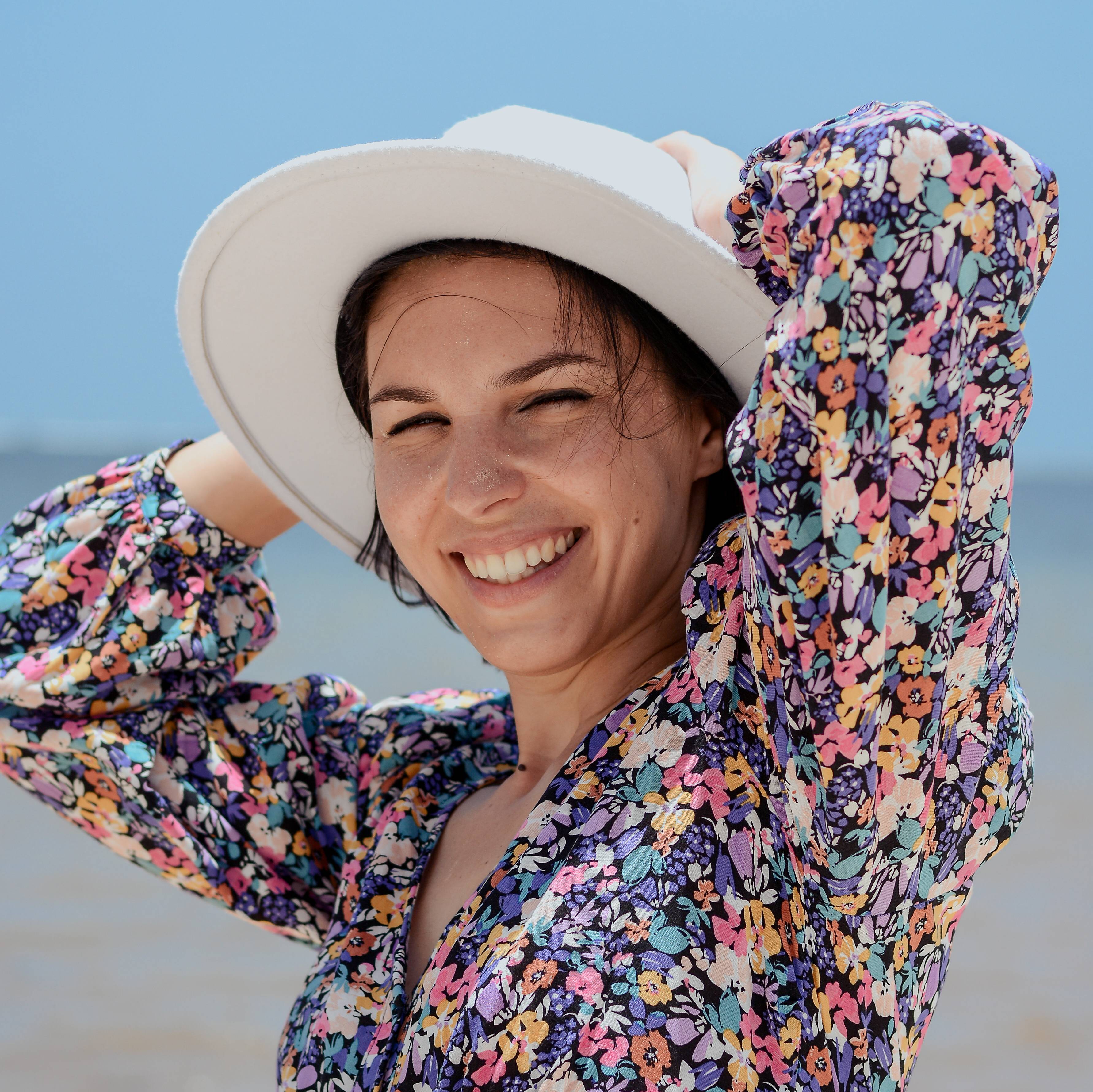 Смотреть Елена в Кении на RUTUBE: 2 подборки видео – онлайн бесплатно ...