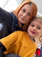 Иконка канала мама и Белла