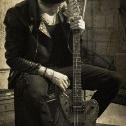 Иконка канала Dmitry BaLaLaeV