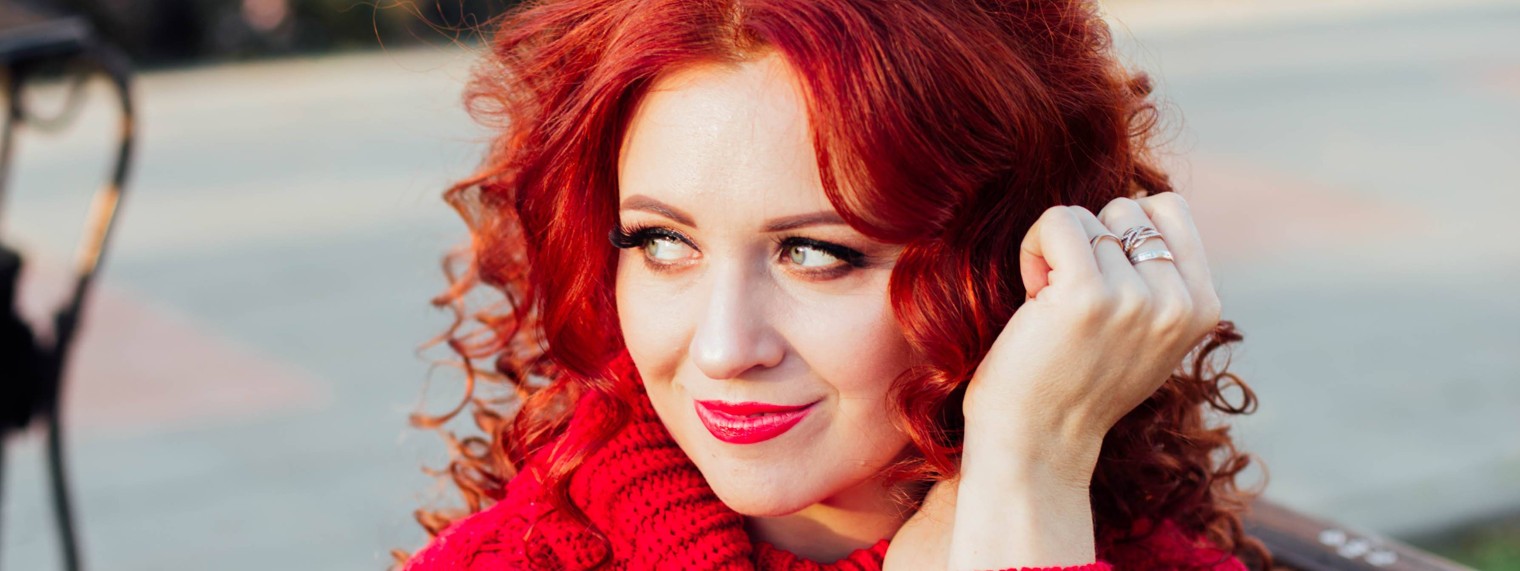 VELIRA MUSIC   певица, автор песен , педагог