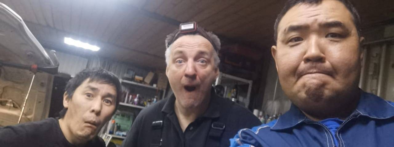 Колхозный гараж