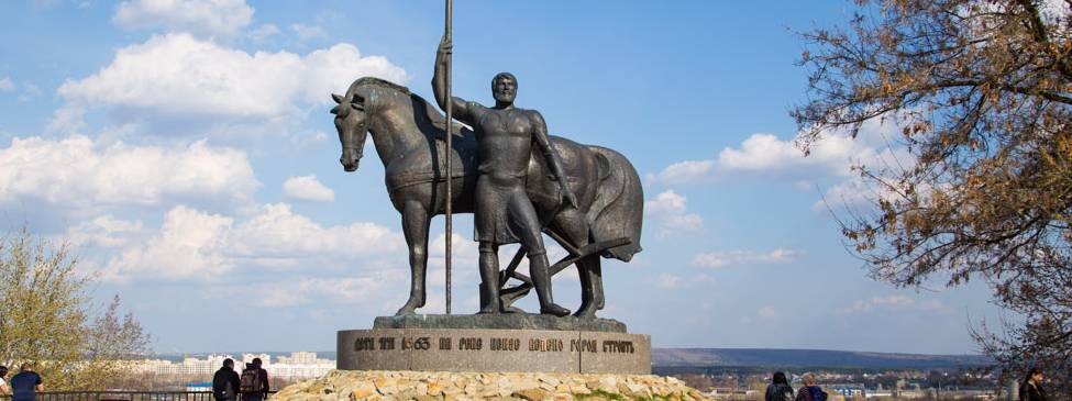 Александр Чернов