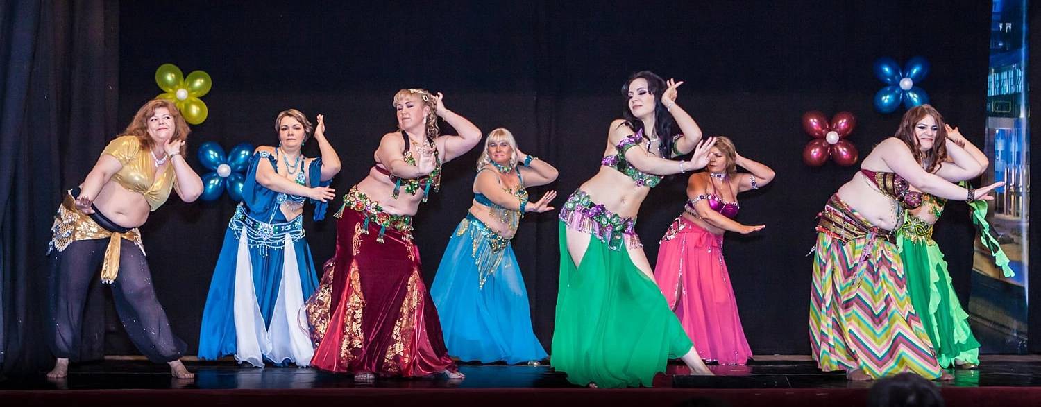 "Танцуем вместе" школа танцев для полных дам