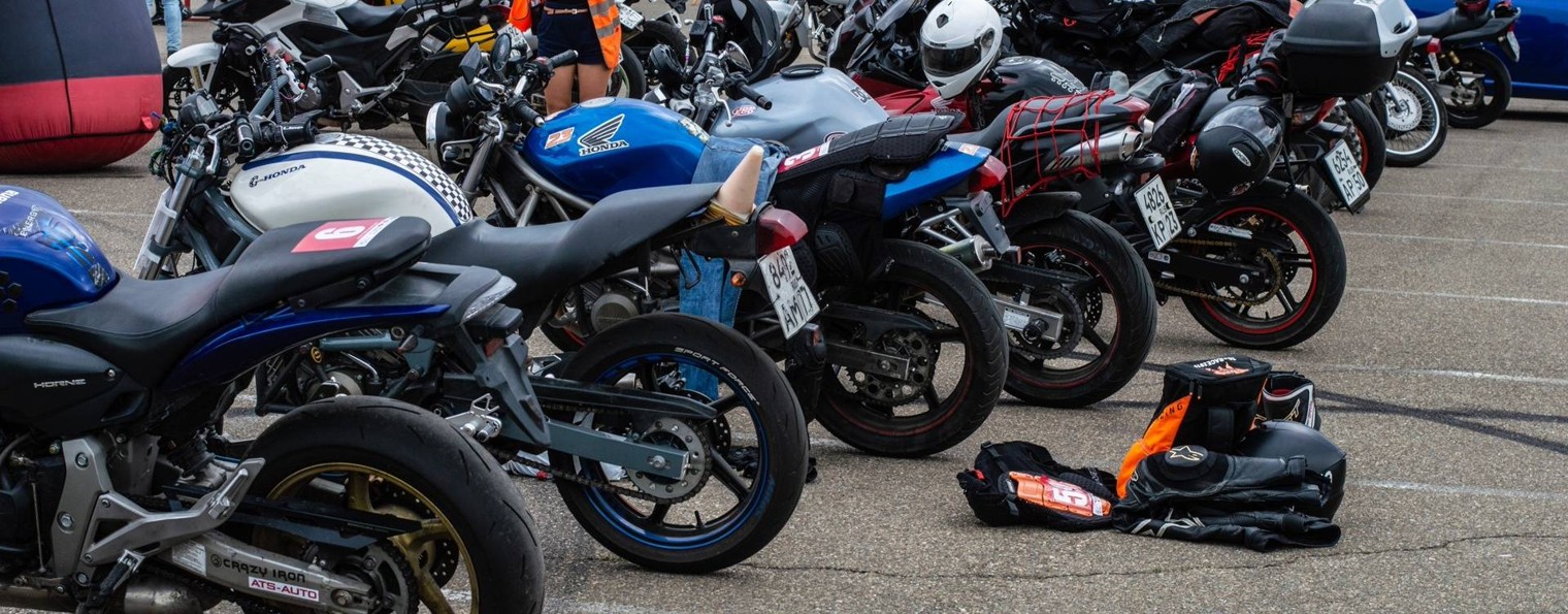 Артём Галустов