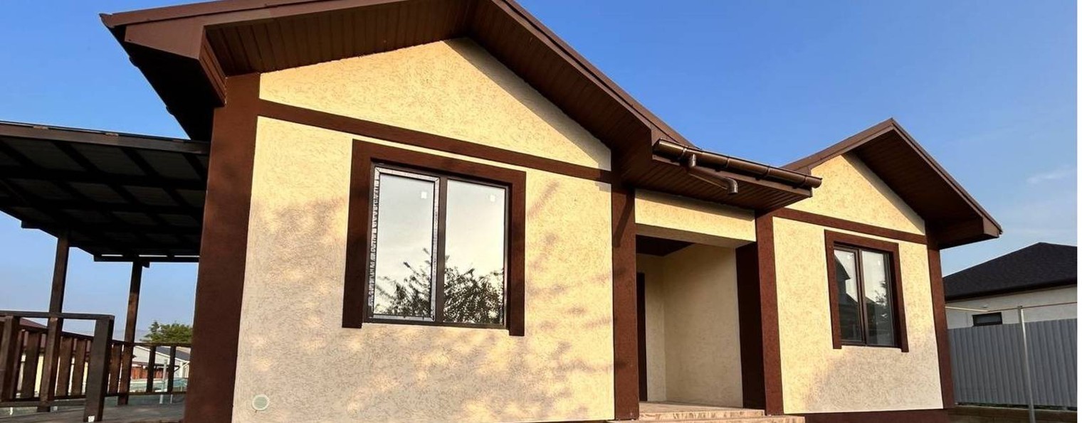 Алена  - "Миэль" - недвижимость Крыма.