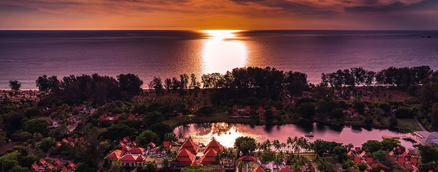 Денис Чернов и Недвижимость Пхукета