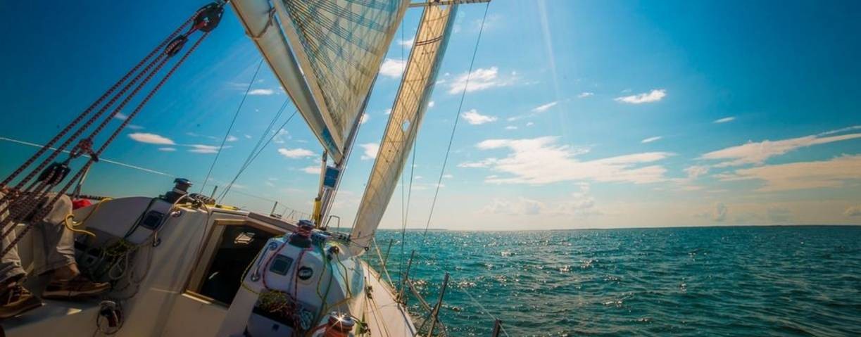 Яхтенная школа Круче к Ветру