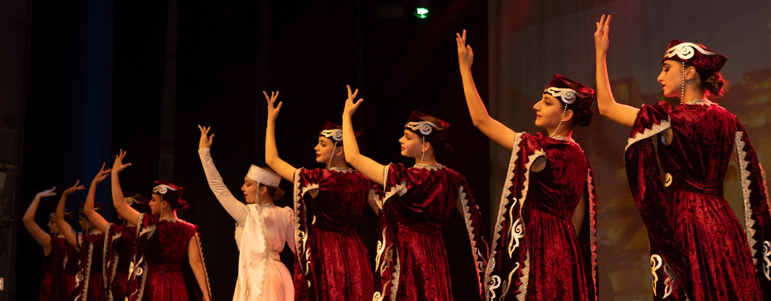 Ансамбль «Ереван"