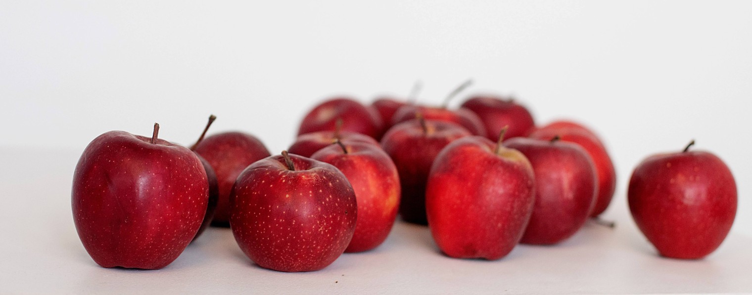 Юля Жуковская