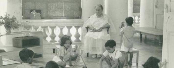 ВЫСШАЯ ШКОЛА МОНТЕССОРИ МЕТОДА