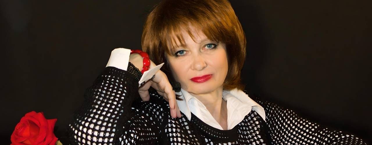 Светлана Ачадовская - певица