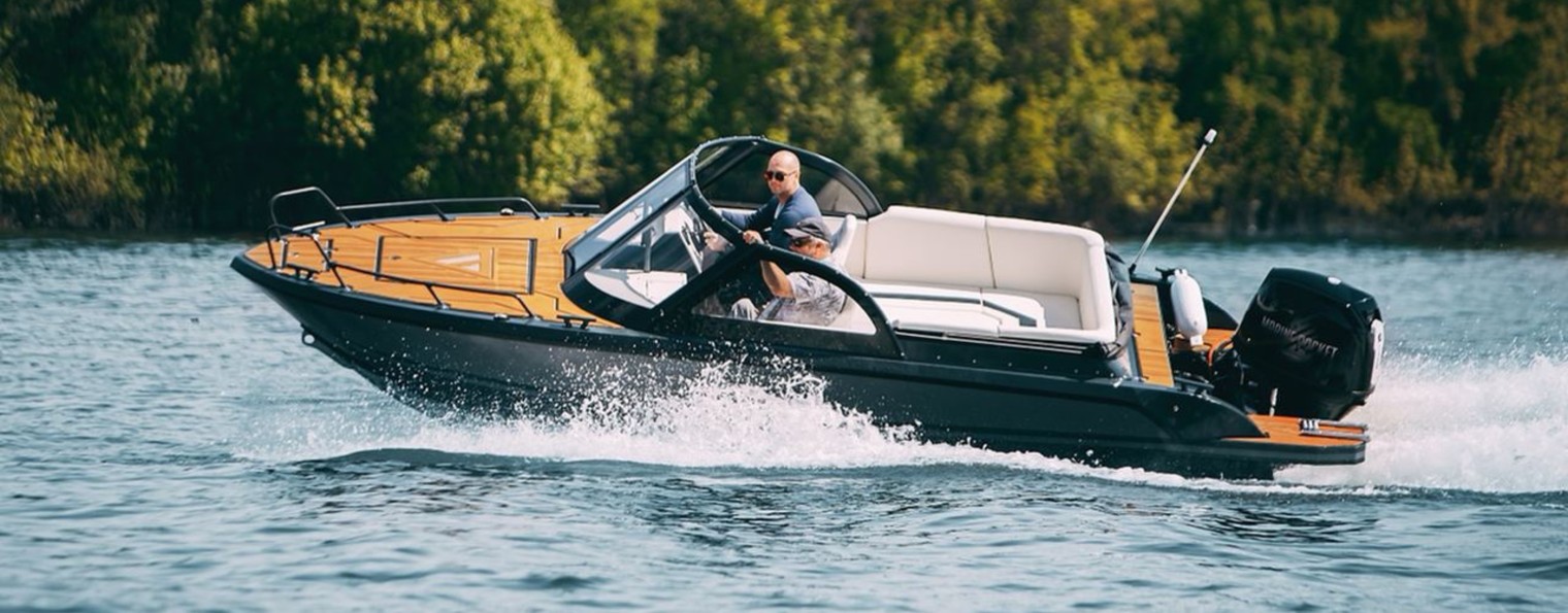 vivat_boats