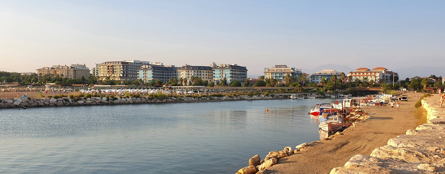 Семейка Н на море