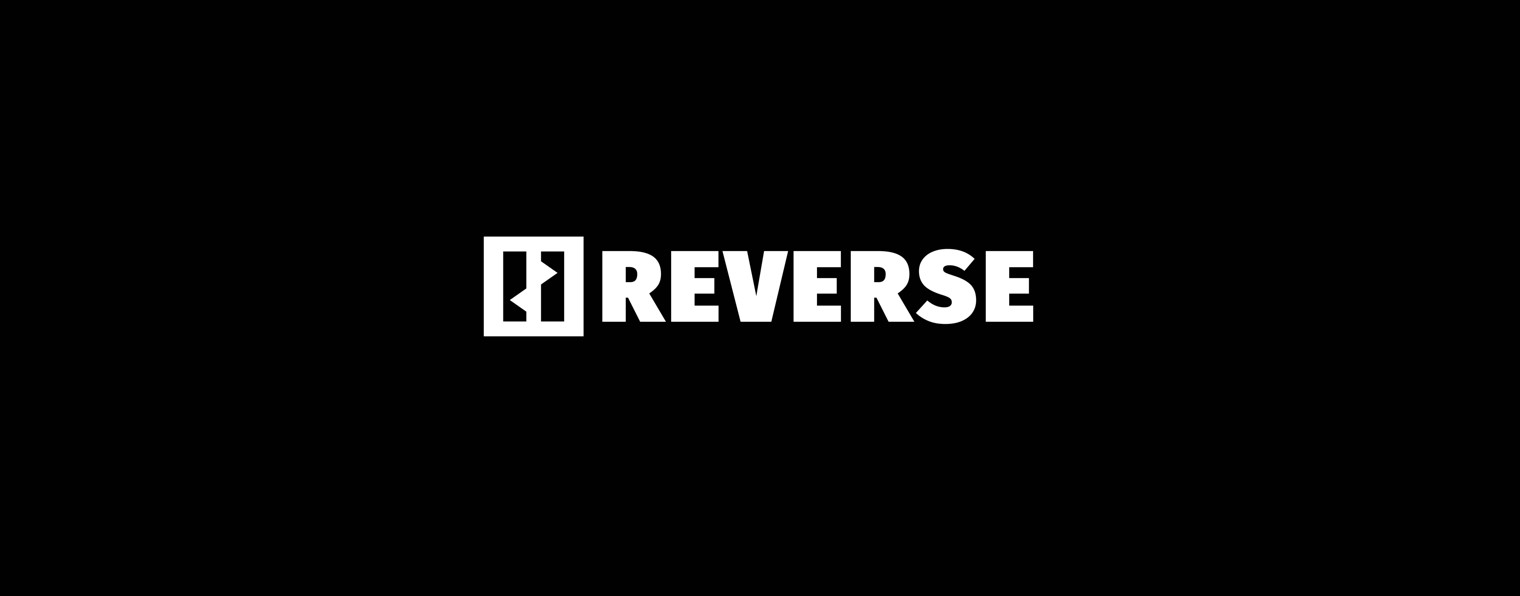 REVERSE SNOWBOARDS