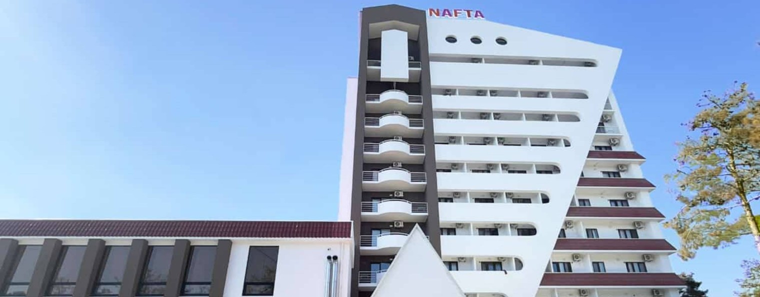 Нафта Отель