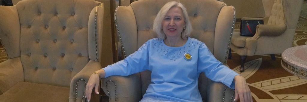 Елена Хватова