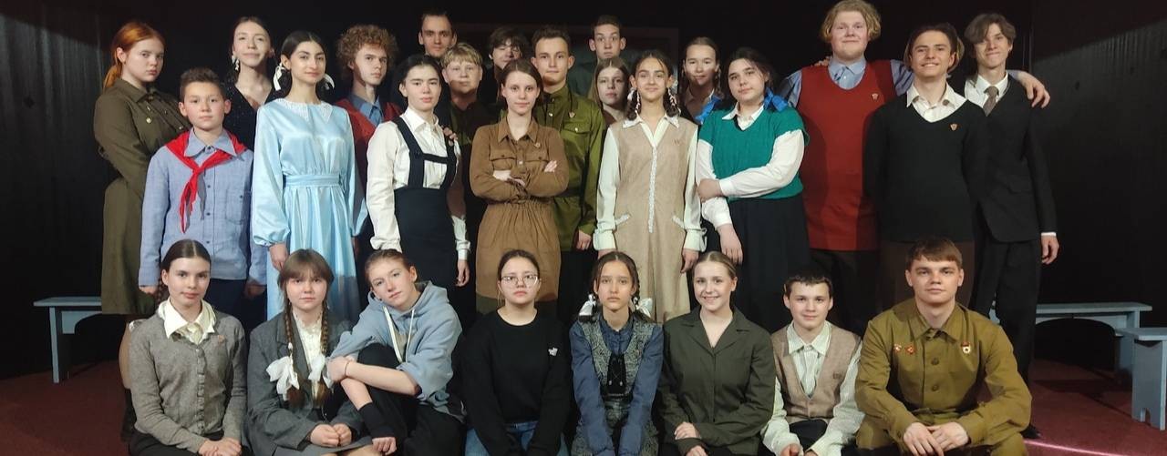 Народный театр-студия "Дебют"