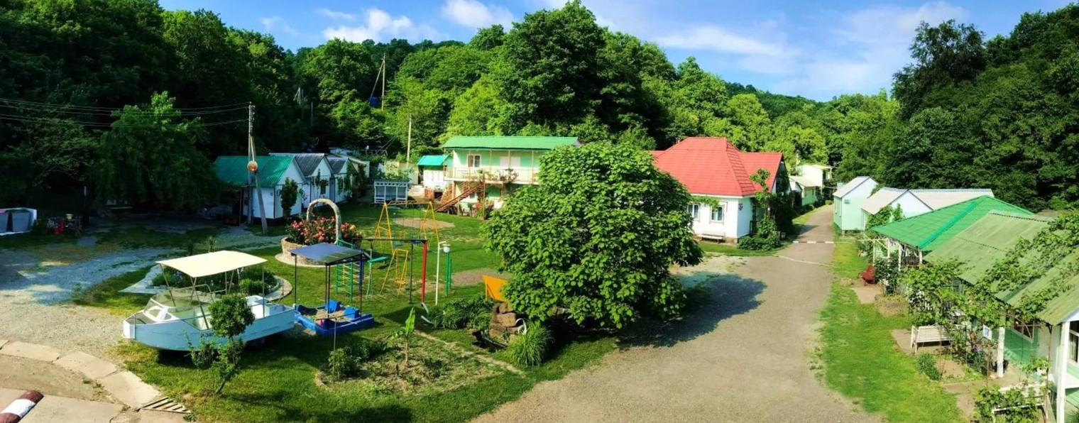 База отдыха "Кубанец"