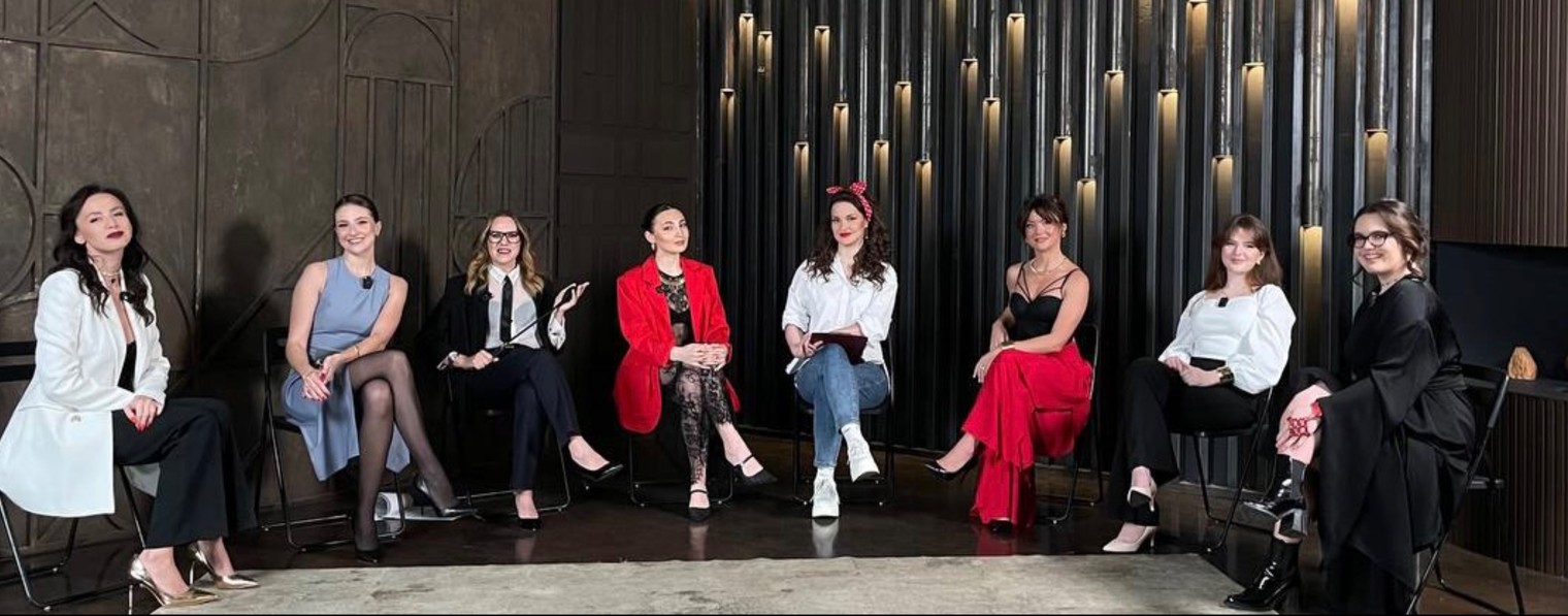 Сексологини 18+