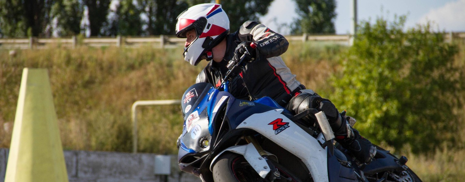 Джимханист: слабый B)