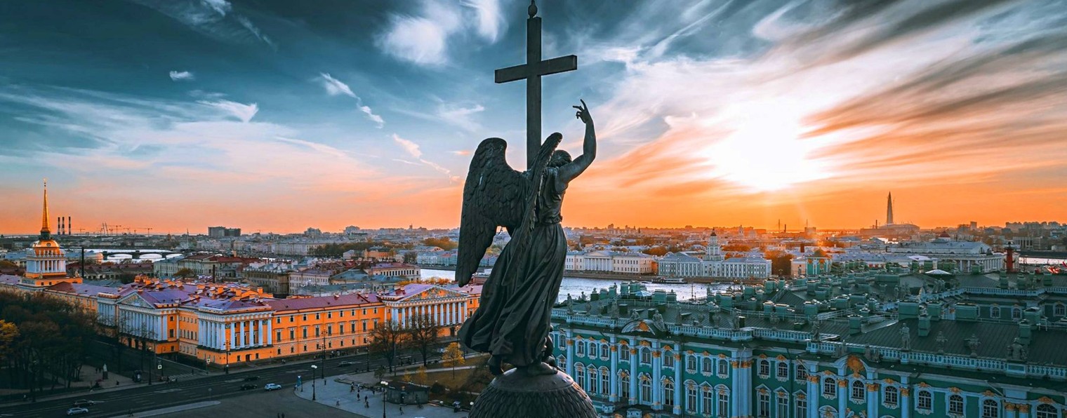 Дмитрий Светлый