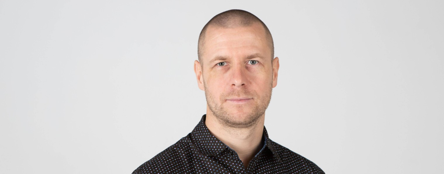 Максим Старков