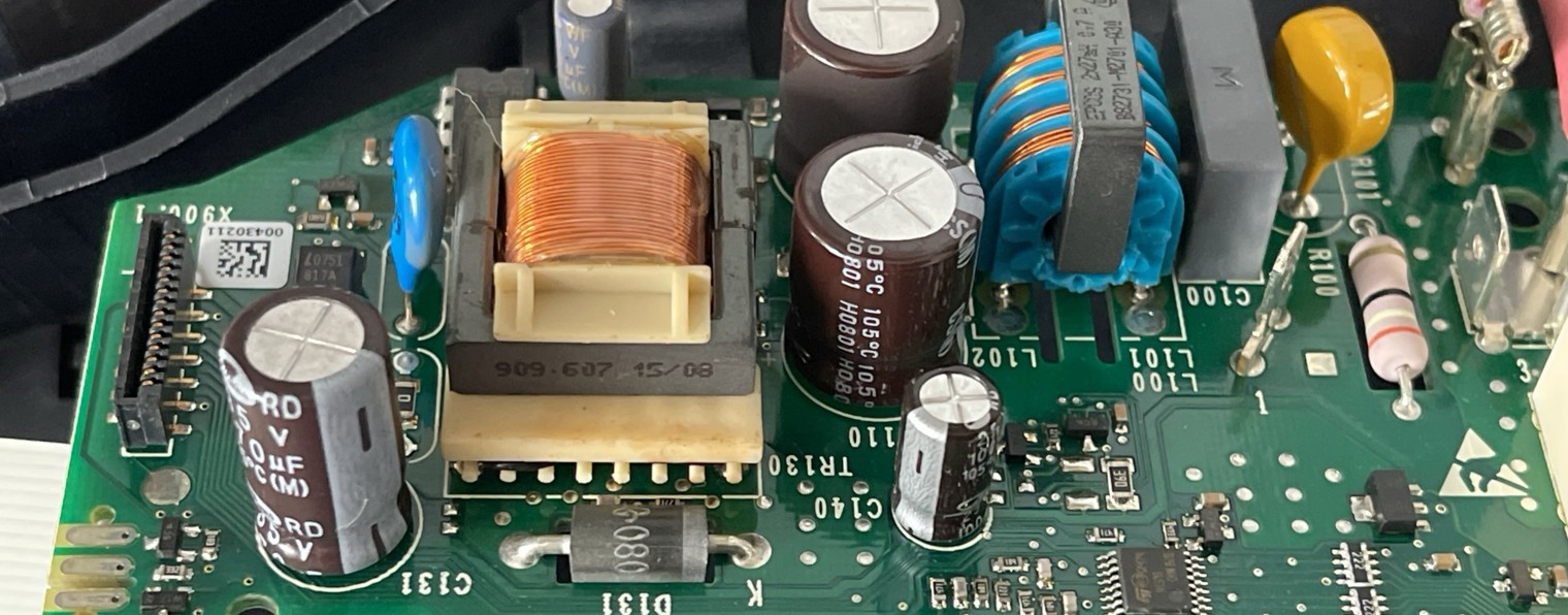 Запчасти и ремонт бытовой техники