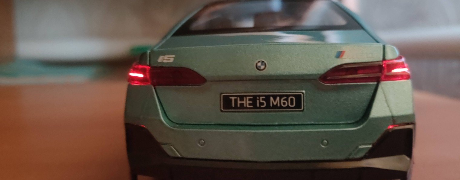 /// M5