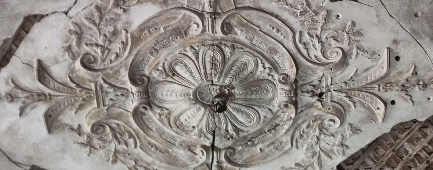 Реставрация лепнины и потолков. Aroundthedecor.