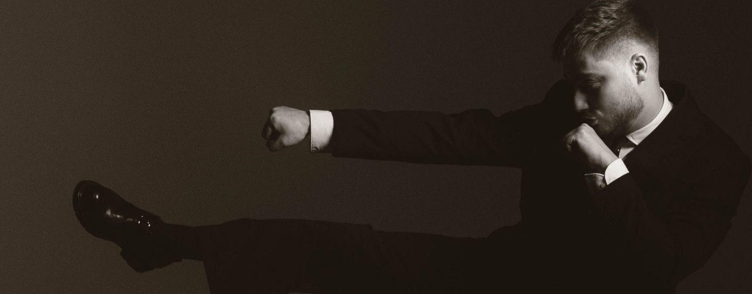 ВЕДУЩИЙ|ВЛАД СТРЮК