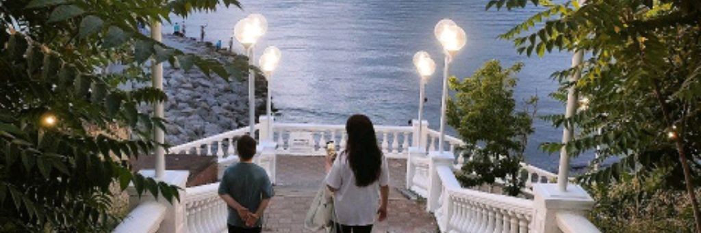 Тёплый Движ √