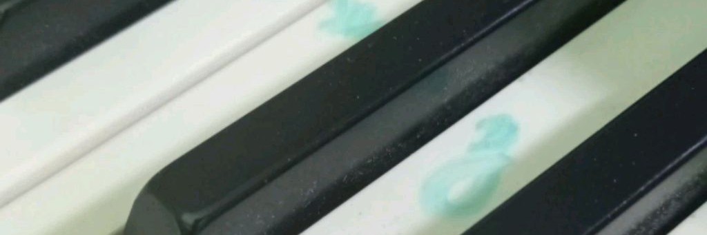 Андрей Константинов