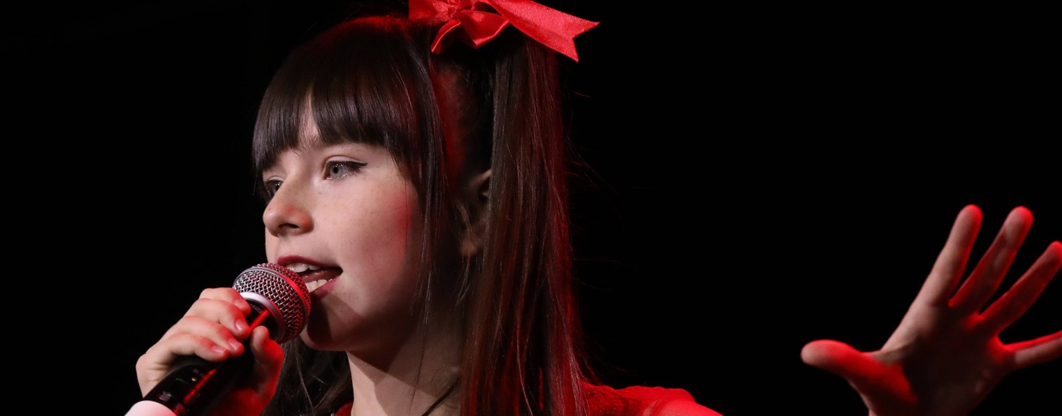 ВИКТОРИЯ ЛЕЩИНСКАЯ