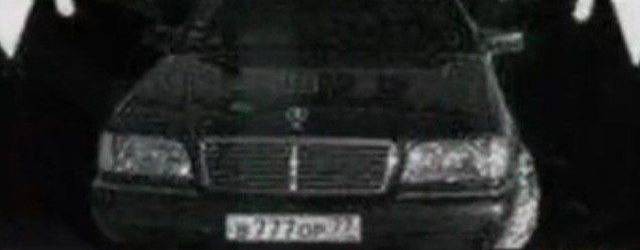 она знает что я опер она мне даёт