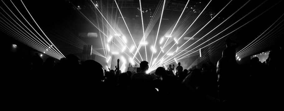 D.y.n.a.m.i.c.s.G.r.o.u.p