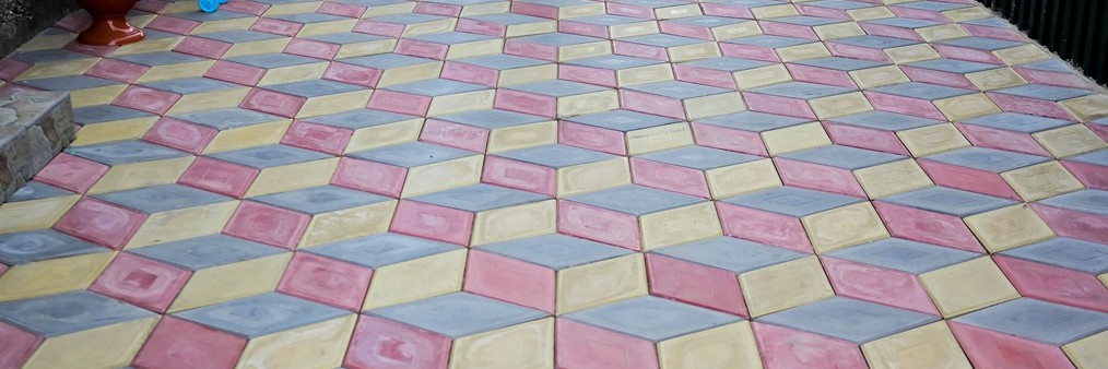 Уютный дворик- тротуарная плитка, брусчатка