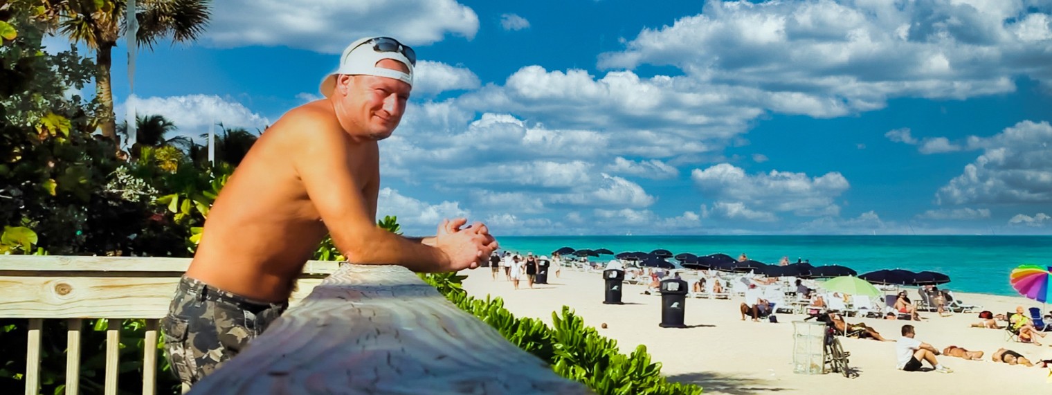 ЗАРАБАТЫВАЙ И ПУТЕШЕСТВУЙ.