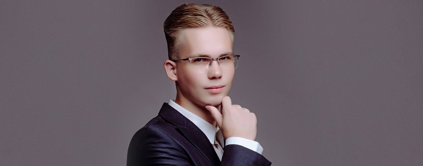 Александр Лисовой