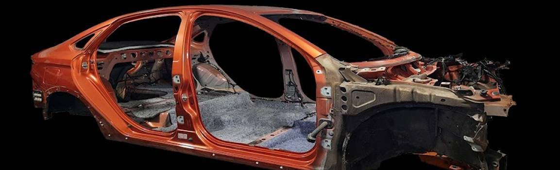 В гараже у Сандро