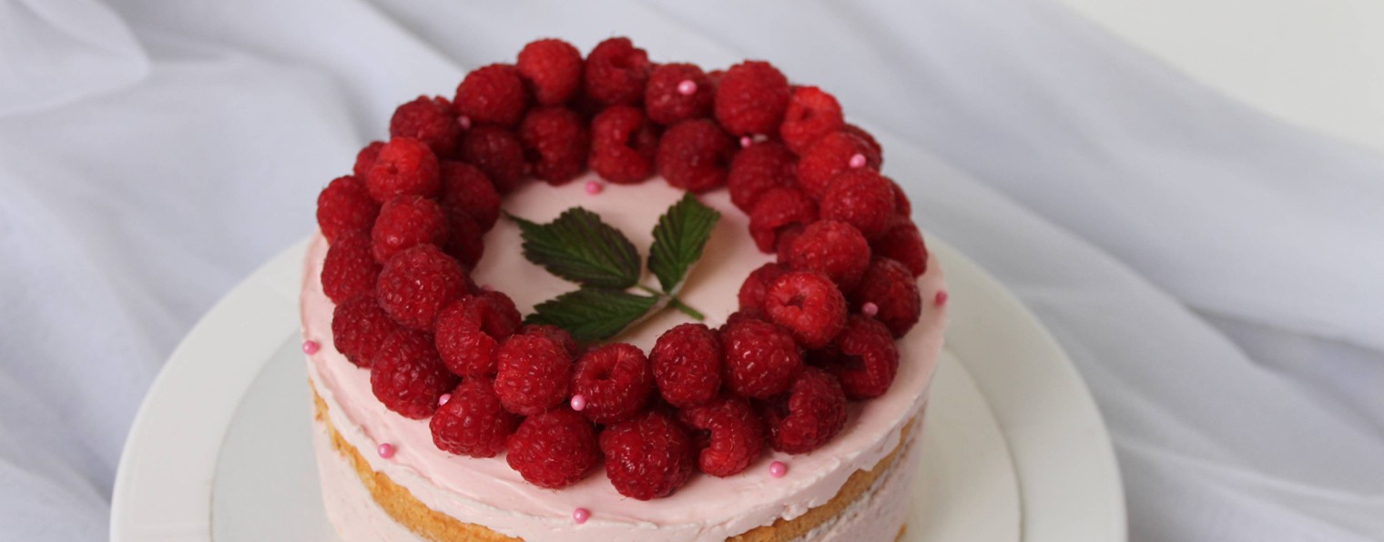 Cake by magician