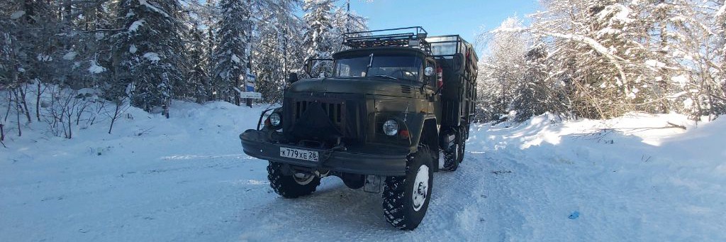 Роман Петров