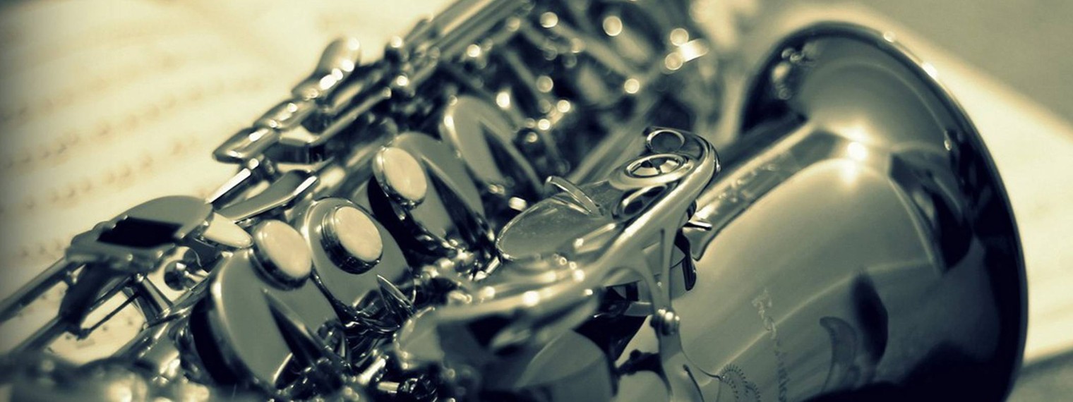 саксофонист Андрей Степанов LuckySax