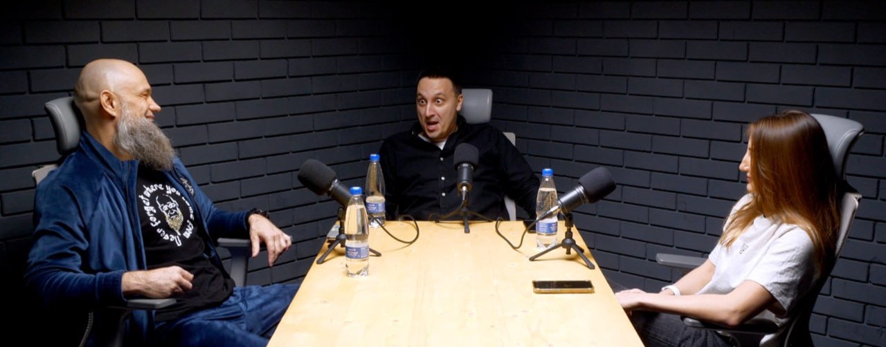 Голос Софронова