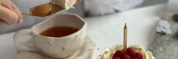 Сладости тут🧁