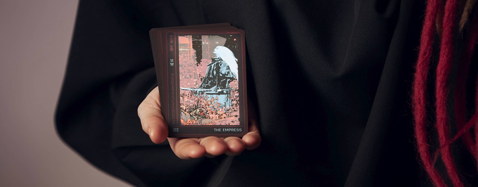 KATE & TAROT