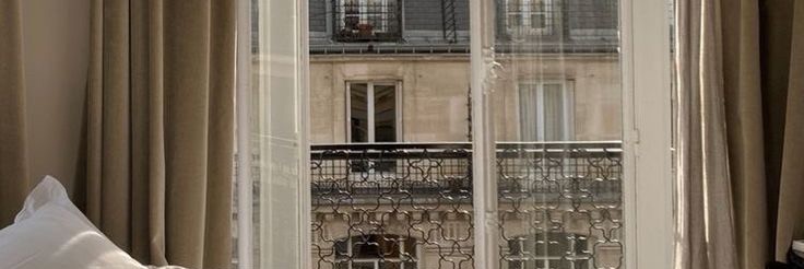 БОНЖУР, МАРИ