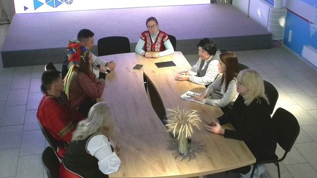 Пресс-конференция команды медиаобразовательного блог-тура "В гостях у носителей языка" в Удмуртии