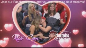 Звезда KissCam :)