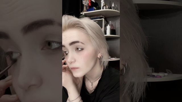 Макияж на Эндрю